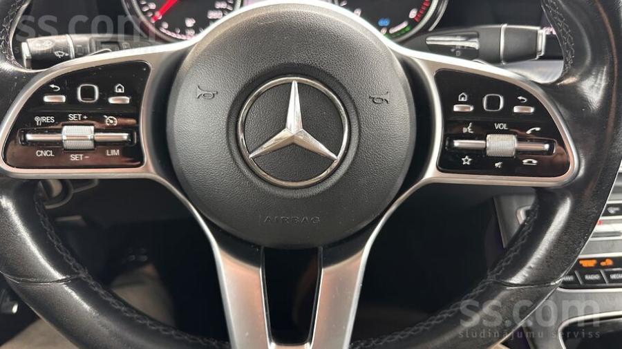 Melns Mercedes-Benz E 300 2019 Jūrmala, ar dzinēja tilpumu 2.00 L un nobraukumu 440 tūkst. km par 15000 €, foto 19 vietnē AUTOMOTO.COM.LV