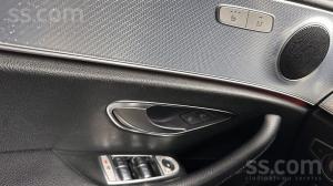Melns Mercedes-Benz E 300 2019 Jūrmala, ar dzinēja tilpumu 2.00 L un nobraukumu 440 tūkst. km par 15000 €, foto 26 vietnē AUTOMOTO.COM.LV
