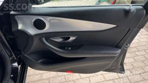 Melns Mercedes-Benz E 300 2019 Jūrmala, ar dzinēja tilpumu 2.00 L un nobraukumu 440 tūkst. km par 15000 €, foto 29 vietnē AUTOMOTO.COM.LV
