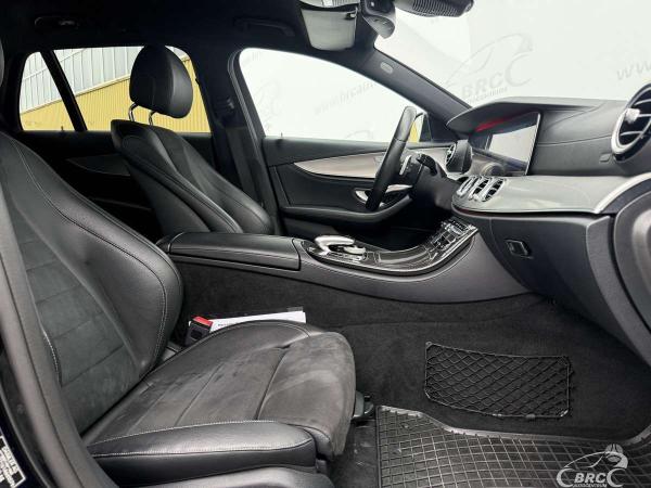 Melns Mercedes-Benz E 300 2019 Klaipėda, ar dzinēja tilpumu 1.95 L un nobraukumu 169 tūkst. km par 21500 €, foto 10 vietnē AUTOMOTO.COM.LV