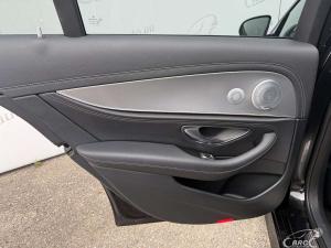 Melns Mercedes-Benz E 300 2019 Klaipėda, ar dzinēja tilpumu 1.95 L un nobraukumu 169 tūkst. km par 21500 €, foto 16 vietnē AUTOMOTO.COM.LV