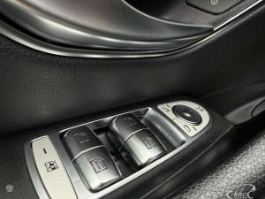 Melns Mercedes-Benz E 300 2019 Klaipėda, ar dzinēja tilpumu 1.95 L un nobraukumu 169 tūkst. km par 21500 €, foto 21 vietnē AUTOMOTO.COM.LV