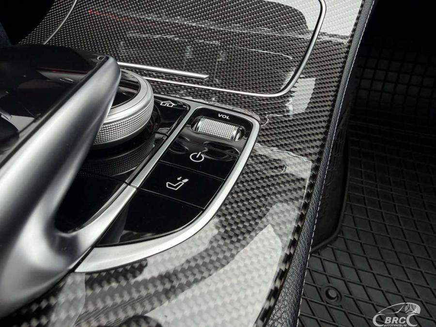 Melns Mercedes-Benz E 300 2019 Klaipėda, ar dzinēja tilpumu 1.95 L un nobraukumu 169 tūkst. km par 21500 €, foto 30 vietnē AUTOMOTO.COM.LV