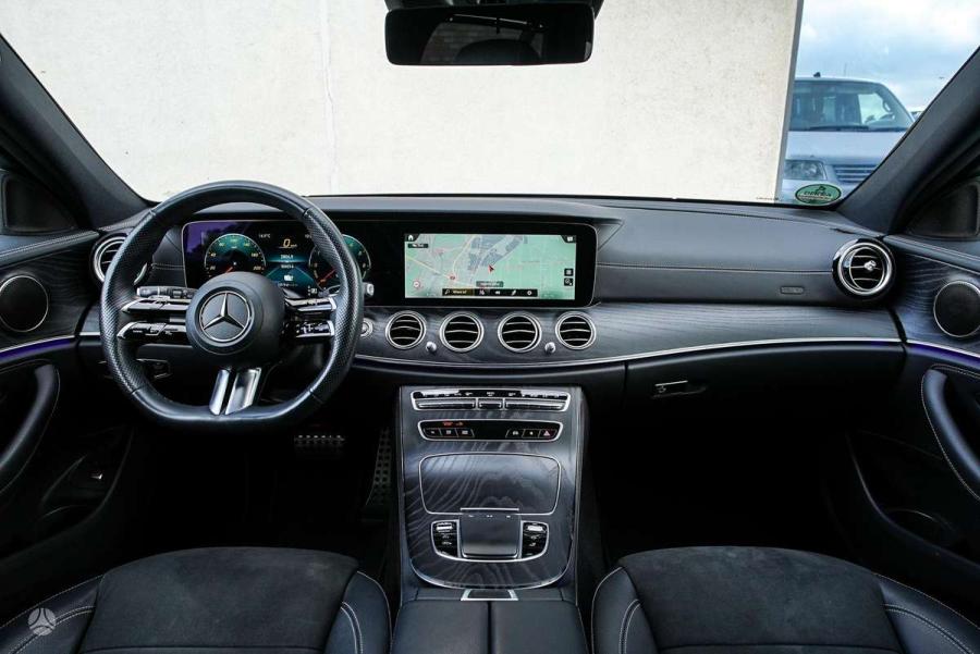Black Mercedes-Benz E 300 2020 in Marijampole, with an engine capacity of 1.95 L and mileage of 204 thousand km for 23950 €, photo 19 on AUTOMOTO.COM.LV