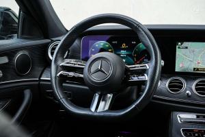 Black Mercedes-Benz E 300 2020 in Marijampole, with an engine capacity of 1.95 L and mileage of 204 thousand km for 23950 €, photo 21 on AUTOMOTO.COM.LV