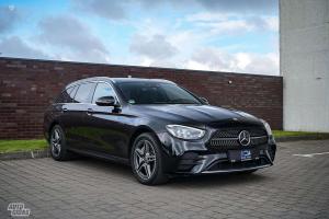 Melns Mercedes-Benz E 300 2020 Kauņa, ar dzinēja tilpumu 2.00 L un nobraukumu 204 tūkst. km par 23950 €, foto  vietnē AUTOMOTO.COM.LV