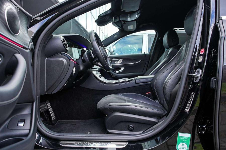 Black Mercedes-Benz E 300 2020 in Kaunas, with an engine capacity of 2.00 L and mileage of 204 thousand km for 23950 €, photo 30 on AUTOMOTO.COM.LV
