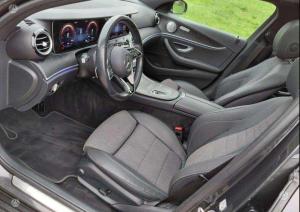 Black Mercedes-Benz E 300 2020 in Vilkaviskis, with an engine capacity of 1.95 L and mileage of 221 thousand km for 21800 €, photo 22 on AUTOMOTO.COM.LV