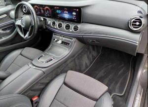 Black Mercedes-Benz E 300 2020 in Vilkaviskis, with an engine capacity of 1.95 L and mileage of 221 thousand km for 21800 €, photo 36 on AUTOMOTO.COM.LV