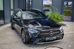 Черный Мерседес Е 300 2020 в Каунас, объемом двигателя 1.95 л и пробегом 204 тыс. км за 23450 €, фото 4 на AUTOMOTO.COM.LV