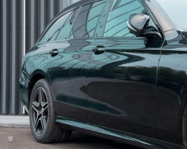 Melns Mercedes-Benz E 300 2020 Kauņa, ar dzinēja tilpumu 1.95 L un nobraukumu 176 tūkst. km par 23800 €, foto 7 vietnē AUTOMOTO.COM.LV