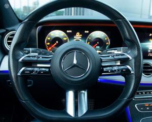 Melns Mercedes-Benz E 300 2020 Kauņa, ar dzinēja tilpumu 1.95 L un nobraukumu 176 tūkst. km par 23800 €, foto 31 vietnē AUTOMOTO.COM.LV