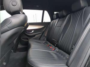 Черный Мерседес Е 300 2020 в Тельшяй, объемом двигателя 1.95 л и пробегом 260 тыс. км за 19500 €, фото 16 на AUTOMOTO.COM.LV