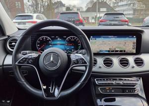 Melns Mercedes-Benz E 300 2021 Kauņa, ar dzinēja tilpumu 2.00 L un nobraukumu 80 tūkst. km par 32958 €, foto 4 vietnē AUTOMOTO.COM.LV