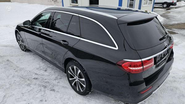 Melns Mercedes-Benz E 300 2021 Marijampole, ar dzinēja tilpumu 1.95 L un nobraukumu 83 tūkst. km par 29999 €, foto 5 vietnē AUTOMOTO.COM.LV