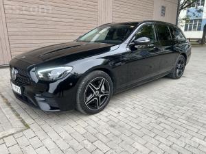 Black Mercedes-Benz E 300 2021 in Jelgava, with an engine capacity of 2.00 L and mileage of 0 thousand km for 26900 €, photo  on AUTOMOTO.COM.LV