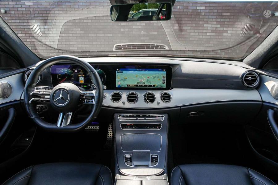 Melns Mercedes-Benz E 300 2021 Kauņa, ar dzinēja tilpumu 1.95 L un nobraukumu 114 tūkst. km par 28950 €, foto 16 vietnē AUTOMOTO.COM.LV