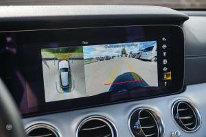 Melns Mercedes-Benz E 300 2021 Kauņa, ar dzinēja tilpumu 1.95 L un nobraukumu 114 tūkst. km par 28950 €, foto 20 vietnē AUTOMOTO.COM.LV