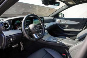 Melns Mercedes-Benz E 300 2021 Kauņa, ar dzinēja tilpumu 1.95 L un nobraukumu 114 tūkst. km par 28950 €, foto 27 vietnē AUTOMOTO.COM.LV