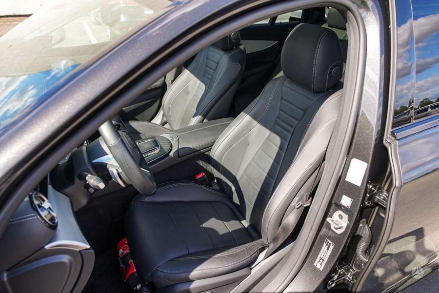Melns Mercedes-Benz E 300 2021 Kauņa, ar dzinēja tilpumu 1.95 L un nobraukumu 114 tūkst. km par 28950 €, foto 29 vietnē AUTOMOTO.COM.LV