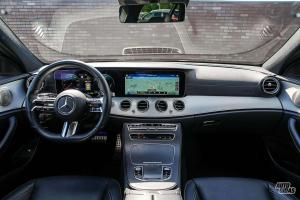 Melns Mercedes-Benz E 300 2021 Kauņa, ar dzinēja tilpumu 2.00 L un nobraukumu 114 tūkst. km par 28250 €, foto 16 vietnē AUTOMOTO.COM.LV