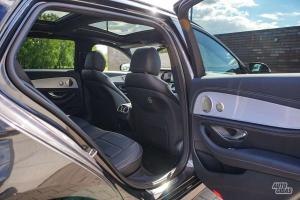 Melns Mercedes-Benz E 300 2021 Kauņa, ar dzinēja tilpumu 2.00 L un nobraukumu 114 tūkst. km par 28250 €, foto 38 vietnē AUTOMOTO.COM.LV