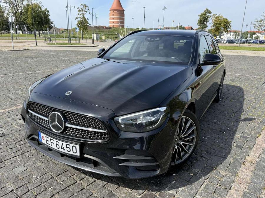 Melns Mercedes-Benz E 300 2021 Klaipėda, ar dzinēja tilpumu 1.95 L un nobraukumu 231 tūkst. km par 19500 €, foto 4 vietnē AUTOMOTO.COM.LV