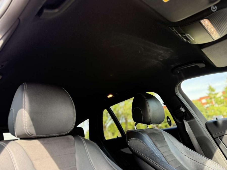 Melns Mercedes-Benz E 300 2021 Klaipėda, ar dzinēja tilpumu 1.95 L un nobraukumu 231 tūkst. km par 19500 €, foto 15 vietnē AUTOMOTO.COM.LV