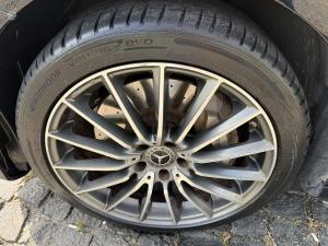 Melns Mercedes-Benz E 300 2021 Klaipėda, ar dzinēja tilpumu 1.95 L un nobraukumu 231 tūkst. km par 19500 €, foto 27 vietnē AUTOMOTO.COM.LV