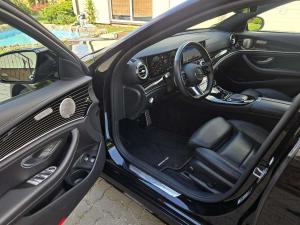 Melns Mercedes-Benz E 300 2021 Marijampole, ar dzinēja tilpumu 1.99 L un nobraukumu 61 tūkst. km par 28800 €, foto 8 vietnē AUTOMOTO.COM.LV