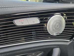 Melns Mercedes-Benz E 300 2021 Marijampole, ar dzinēja tilpumu 1.99 L un nobraukumu 61 tūkst. km par 28800 €, foto 10 vietnē AUTOMOTO.COM.LV