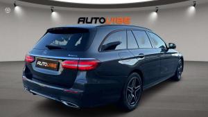 Melns Mercedes-Benz E 300 2022 Viļņa, ar dzinēja tilpumu 2.00 L un nobraukumu 207 tūkst. km par 24555 €, foto 3 vietnē AUTOMOTO.COM.LV