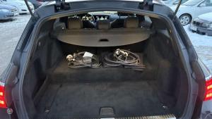 Melns Mercedes-Benz E 300 2022 Viļņa, ar dzinēja tilpumu 2.00 L un nobraukumu 207 tūkst. km par 24555 €, foto 24 vietnē AUTOMOTO.COM.LV
