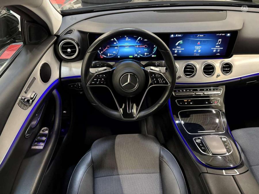 Melns Mercedes-Benz E 300 2022 Viļņa, ar dzinēja tilpumu 1.95 L un nobraukumu 167 tūkst. km par 24990 €, foto 20 vietnē AUTOMOTO.COM.LV