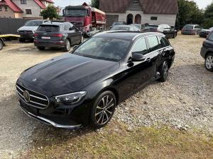Melns Mercedes-Benz E 300 2022 Mažeikiai, ar dzinēja tilpumu 1.95 L un nobraukumu 76 tūkst. km par 16699 €, foto 6 vietnē AUTOMOTO.COM.LV
