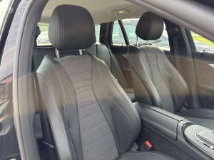 Melns Mercedes-Benz E 300 2022 Mažeikiai, ar dzinēja tilpumu 1.95 L un nobraukumu 76 tūkst. km par 16699 €, foto 15 vietnē AUTOMOTO.COM.LV