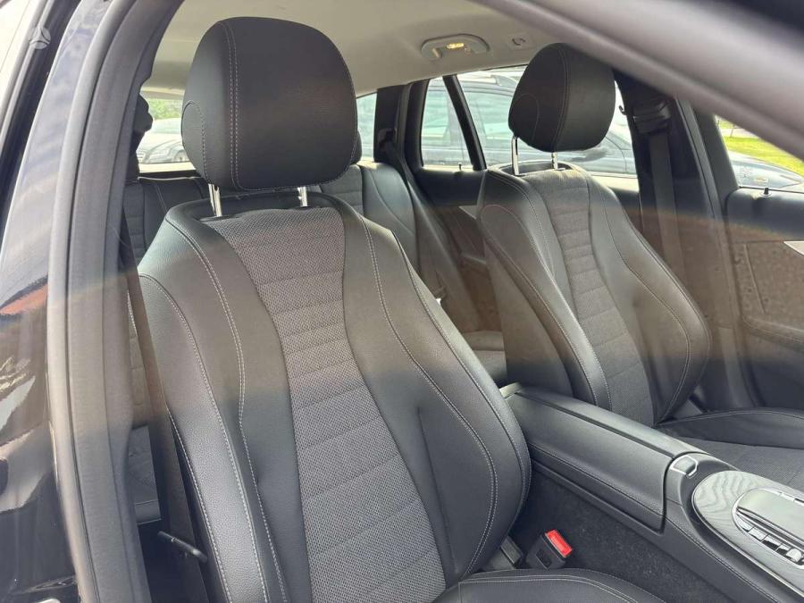 Melns Mercedes-Benz E 300 2022 Mažeikiai, ar dzinēja tilpumu 1.95 L un nobraukumu 76 tūkst. km par 16699 €, foto 15 vietnē AUTOMOTO.COM.LV