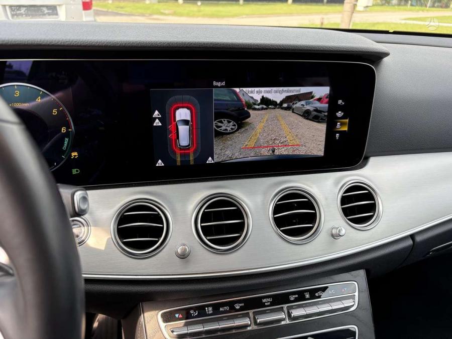 Melns Mercedes-Benz E 300 2022 Mažeikiai, ar dzinēja tilpumu 1.95 L un nobraukumu 76 tūkst. km par 16699 €, foto 18 vietnē AUTOMOTO.COM.LV
