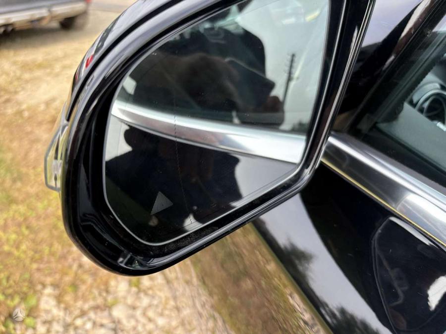Melns Mercedes-Benz E 300 2022 Mažeikiai, ar dzinēja tilpumu 1.95 L un nobraukumu 76 tūkst. km par 16699 €, foto 20 vietnē AUTOMOTO.COM.LV