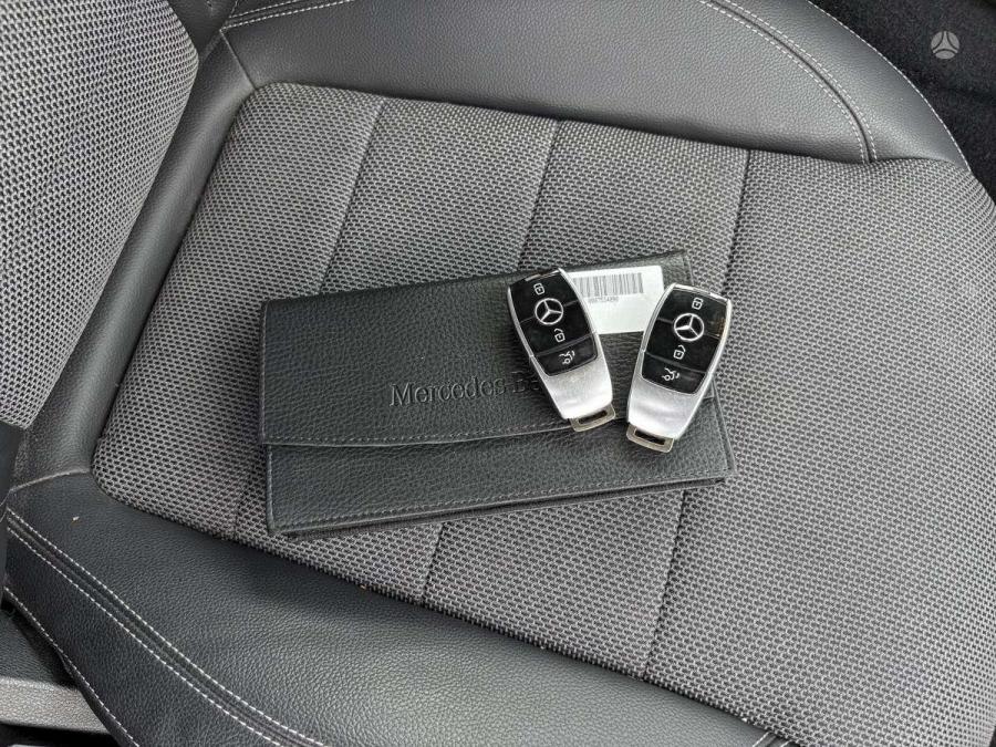 Melns Mercedes-Benz E 300 2022 Mažeikiai, ar dzinēja tilpumu 1.95 L un nobraukumu 76 tūkst. km par 16699 €, foto 25 vietnē AUTOMOTO.COM.LV