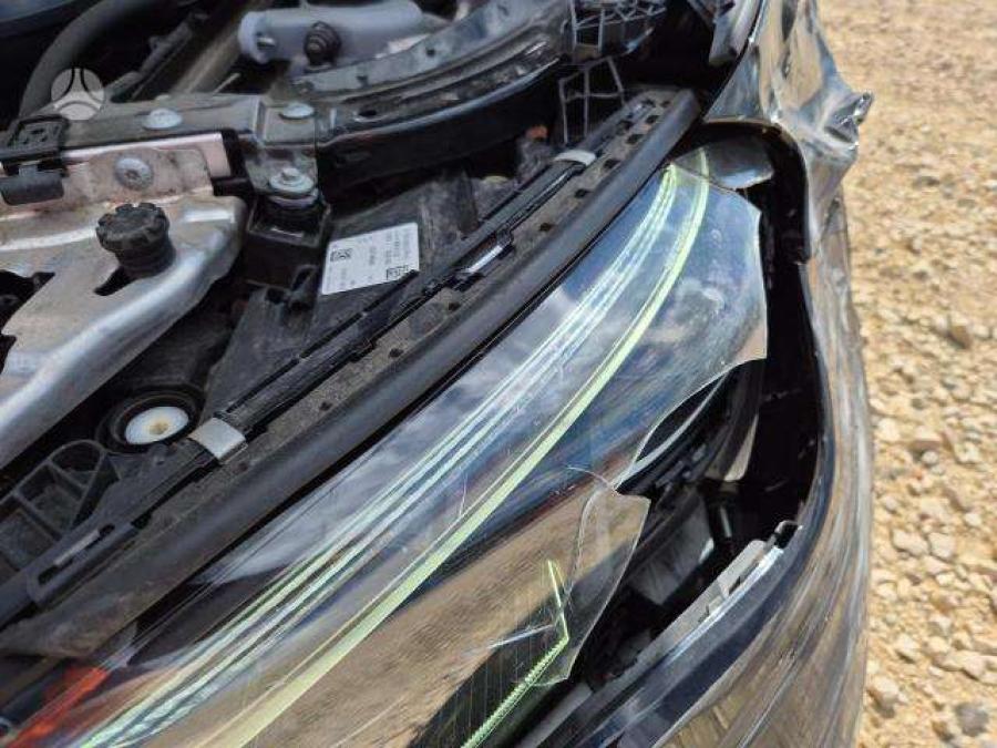 Melns Mercedes-Benz E 300 2024 Kauņa, ar dzinēja tilpumu 1.95 L un nobraukumu 83 tūkst. km par 38990 €, foto 10 vietnē AUTOMOTO.COM.LV