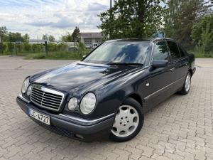 Zils Mercedes-Benz E 300 1998 Rīga, ar dzinēja tilpumu 3.00 L un nobraukumu 0 tūkst. km par 5750 €, foto 8 vietnē AUTOMOTO.COM.LV