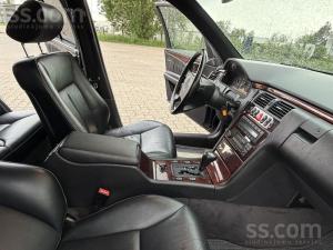 Zils Mercedes-Benz E 300 1998 Rīga, ar dzinēja tilpumu 3.00 L un nobraukumu 0 tūkst. km par 5750 €, foto 16 vietnē AUTOMOTO.COM.LV