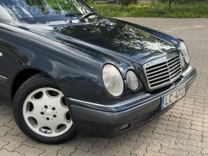 Zils Mercedes-Benz E 300 1998 Rīga, ar dzinēja tilpumu 3.00 L un nobraukumu 0 tūkst. km par 5750 €, foto 19 vietnē AUTOMOTO.COM.LV