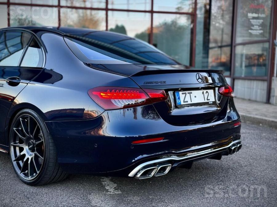 Zils Mercedes-Benz E 300 2020 Rīga, ar dzinēja tilpumu 2.00 L un nobraukumu 131 tūkst. km par 30500 €, foto 10 vietnē AUTOMOTO.COM.LV