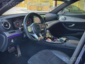 Zils Mercedes-Benz E 300 2020 Rīga, ar dzinēja tilpumu 2.00 L un nobraukumu 131 tūkst. km par 30500 €, foto 14 vietnē AUTOMOTO.COM.LV