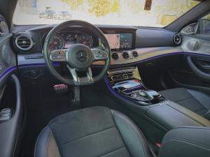 Zils Mercedes-Benz E 300 2020 Rīga, ar dzinēja tilpumu 2.00 L un nobraukumu 100 tūkst. km par 32500 €, foto 18 vietnē AUTOMOTO.COM.LV