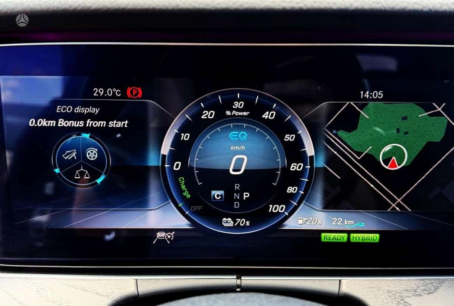 Zils Mercedes-Benz E 300 2020 Kauņa, ar dzinēja tilpumu 1.95 L un nobraukumu 174 tūkst. km par 23900 €, foto 12 vietnē AUTOMOTO.COM.LV