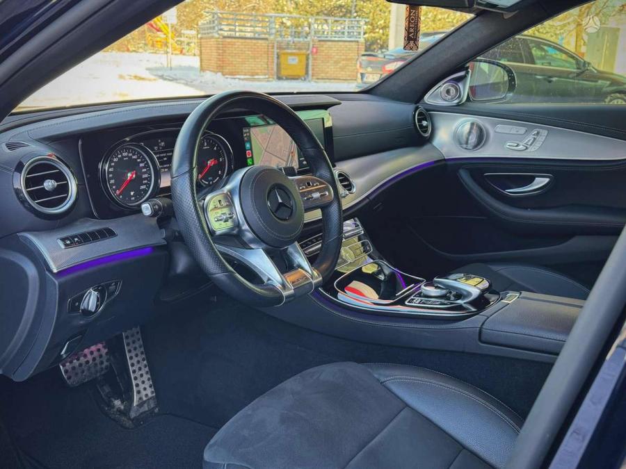 Blue Mercedes-Benz E 300 2020 in Riga, with an engine capacity of 0.00 L and mileage of 133 thousand km for 28000 €, photo 15 on AUTOMOTO.COM.LV