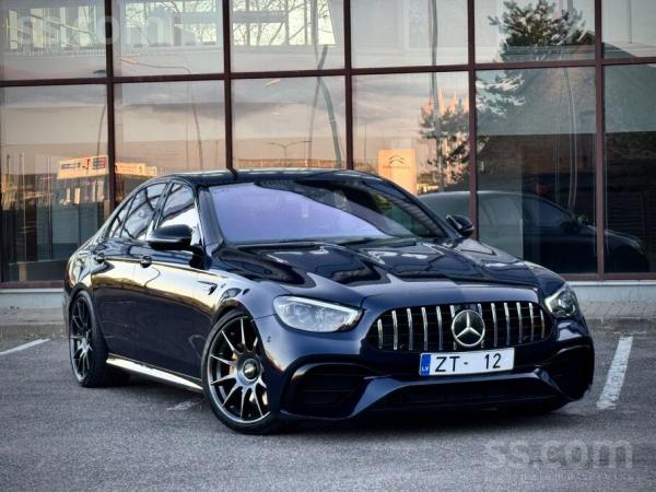 Zils Mercedes-Benz E 300 2020 Rīga, ar dzinēja tilpumu 2.00 L un nobraukumu 113 tūkst. km par 29900 €, foto 8 vietnē AUTOMOTO.COM.LV